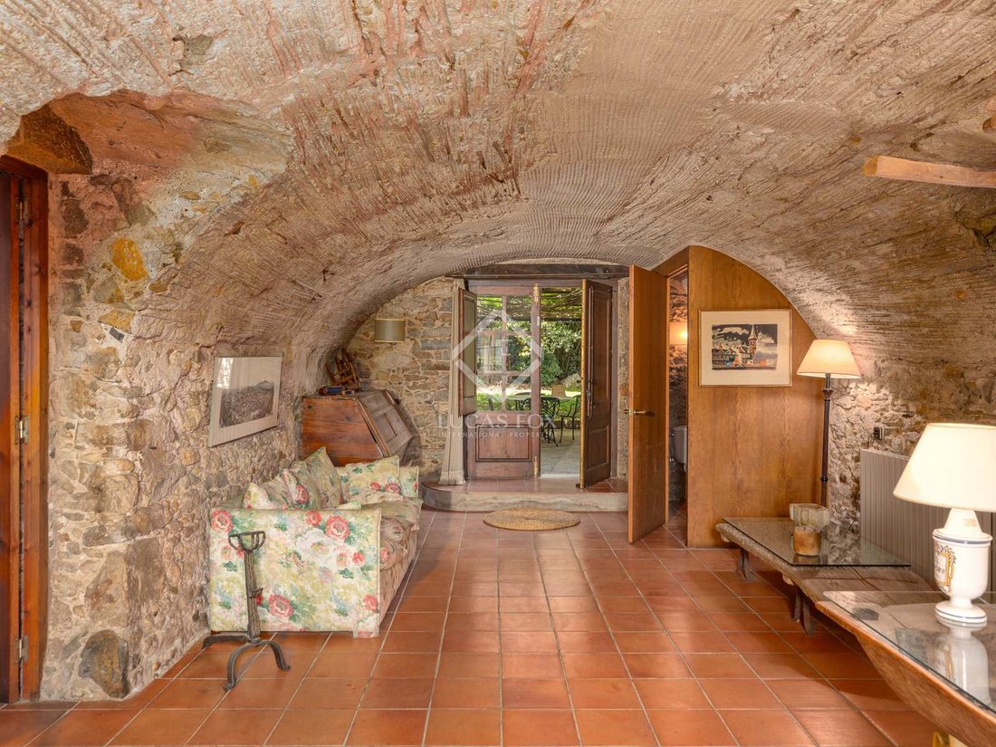 Flaçà Country House In Flaca, Catalonia, Spain For Sale (13096695)