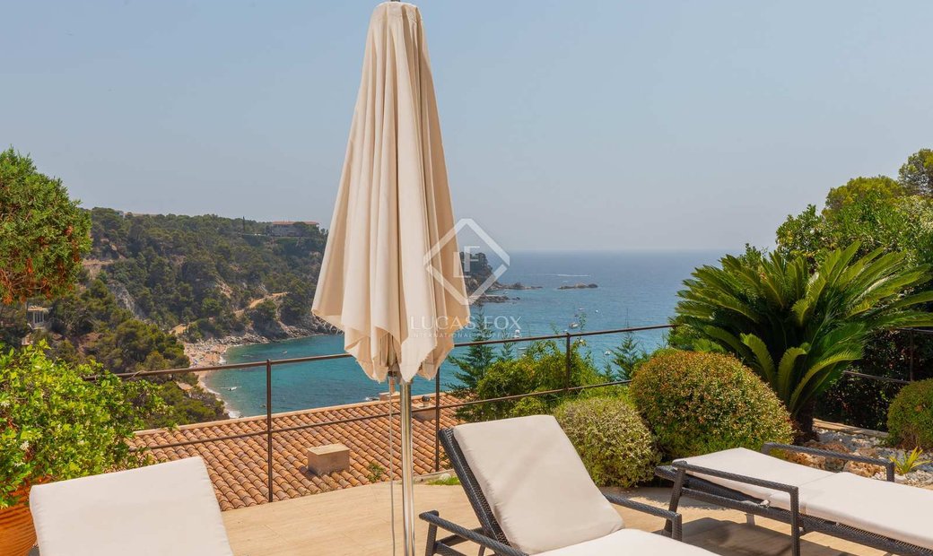 Tossa De Mar House / Villa In Tossa De Mar, Catalonia, Spain For Sale ...