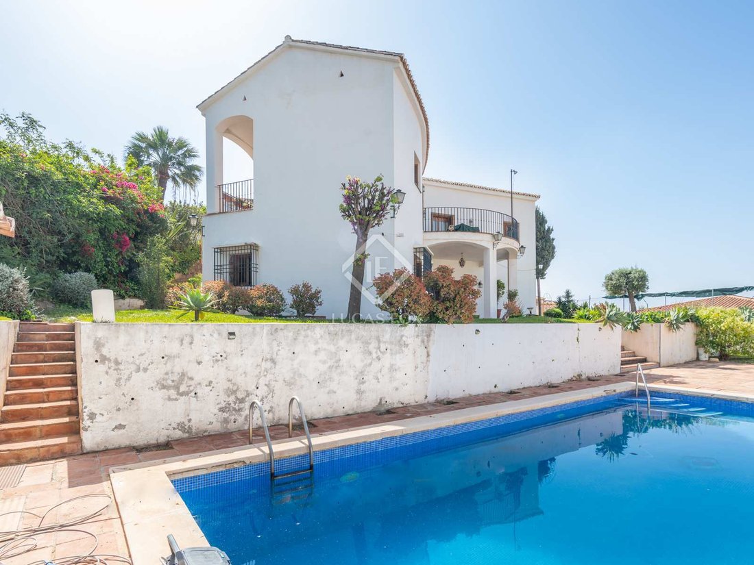 Málaga House / Villa In Málaga, Andalusia, Spain For Sale (12739177)