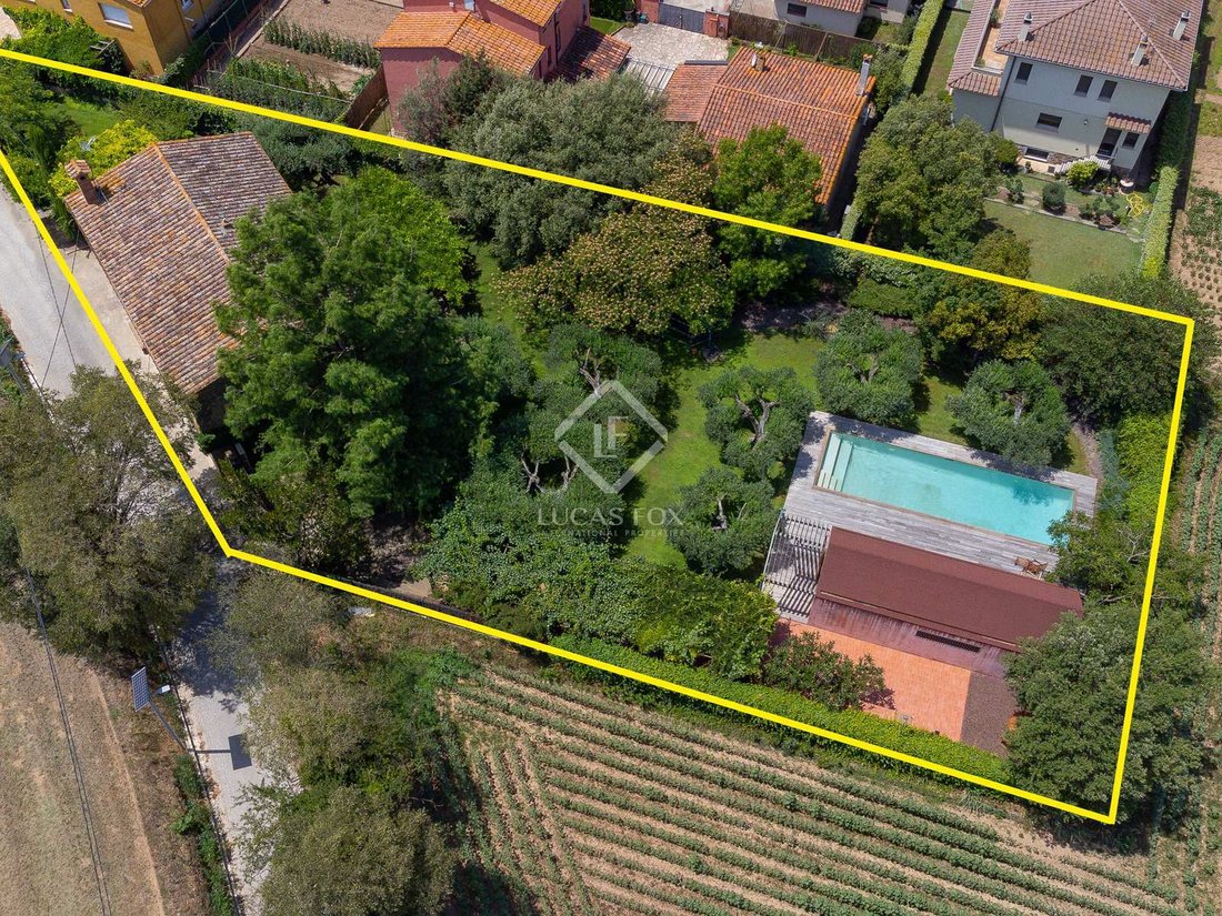 Flaçà Country House In Flaca, Catalonia, Spain For Sale (13096695)