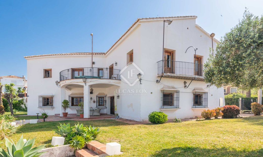 Málaga House / Villa In Málaga, Andalusia, Spain For Sale (12739177)