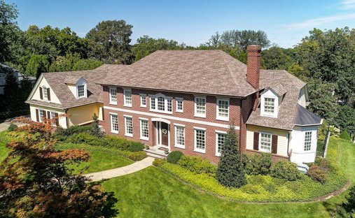Luxury homes for sale in Haddonfield, New Jersey | JamesEdition