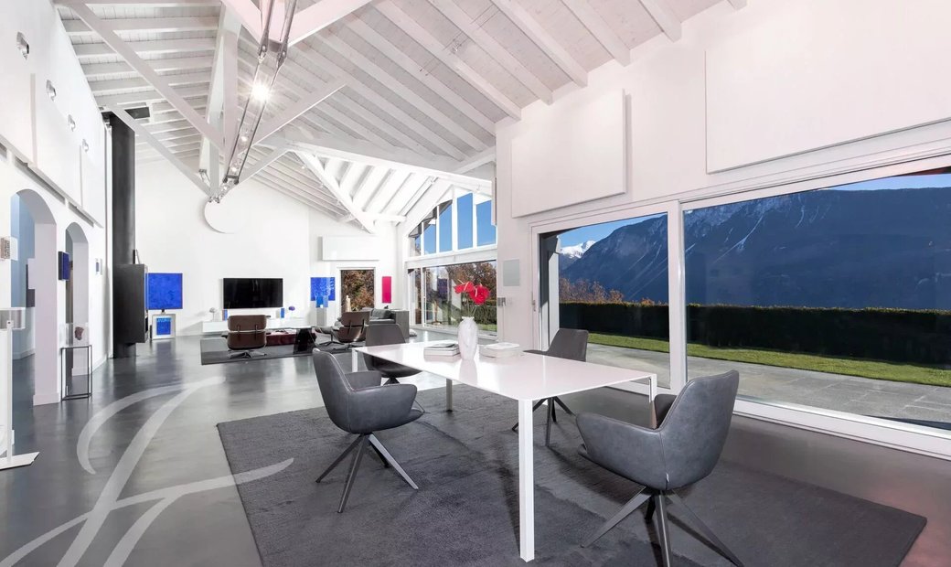 Modern Villa With Movie Theater Dans Crans Montana, Valais, Suisse à ...