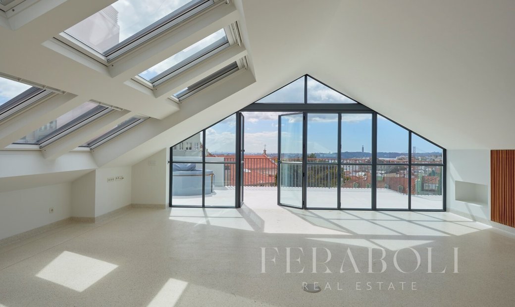 Exclusive Penthouse Loft With A View In Lisbon, Lisbon, Portugal For ...