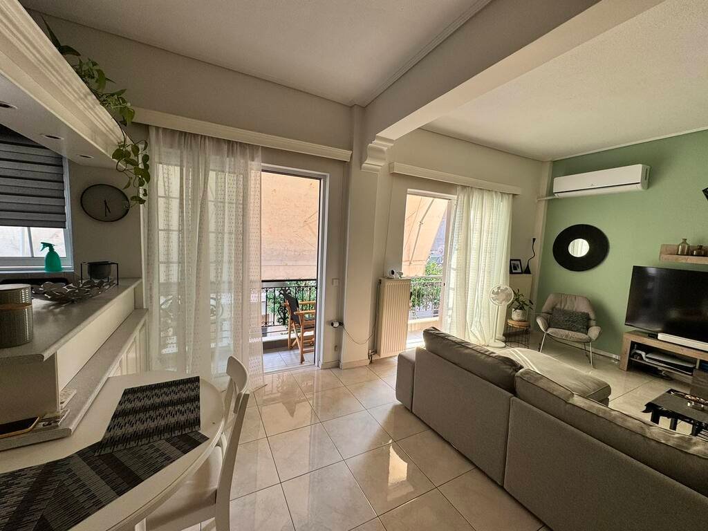 Building 220 Sqm In Athens, Greece In Athens, Greece For Sale (13343826)