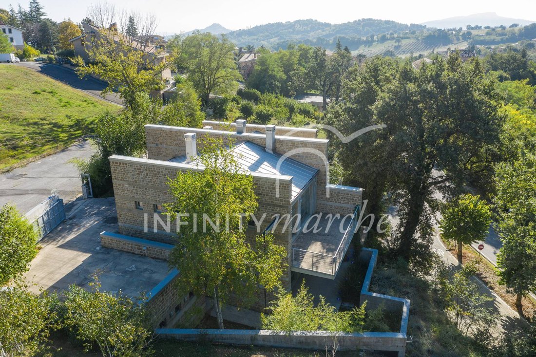 Villa In Vendita A Gualdo In Gualdo, Marche, Italy For Sale (13306358)