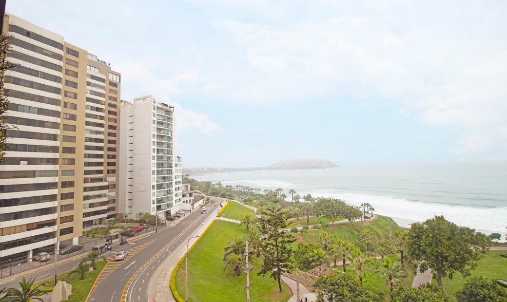 Premiere Flat With One In Miraflores, Metropolitan Municipality Of Lima ...