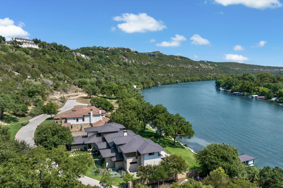 Exquisite Lake Austin Contemporary Estate In Austin, Texas, United ...
