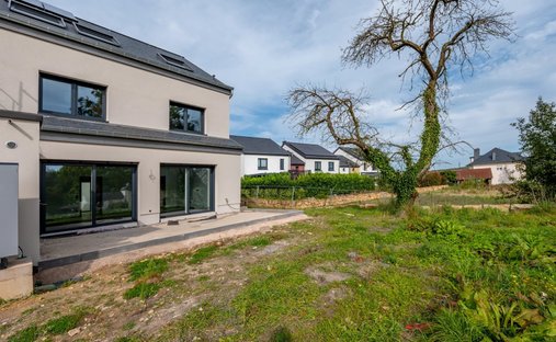 Luxury homes for sale in Schwebach, Saeul, Redange, Luxembourg ...