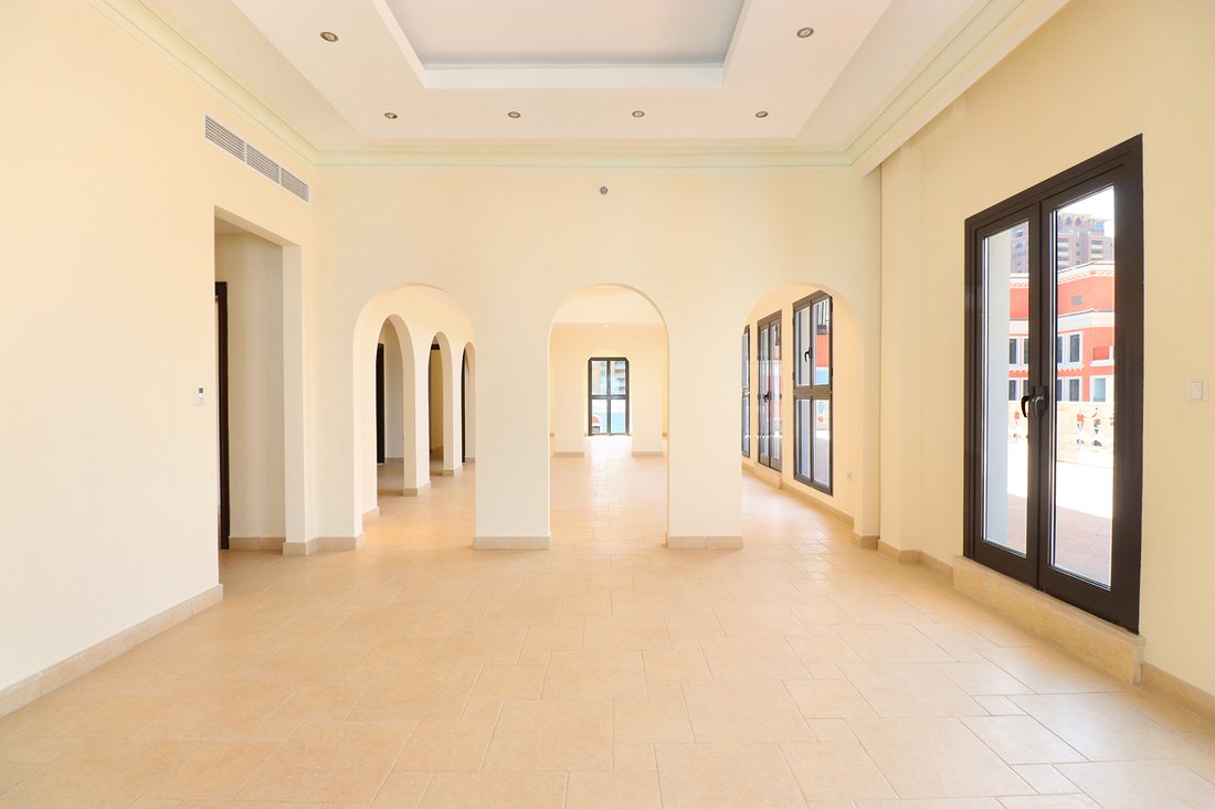Stunning Apartment | 5 Bedroom | Luxury Living In Doha, Doha, Qatar For ...