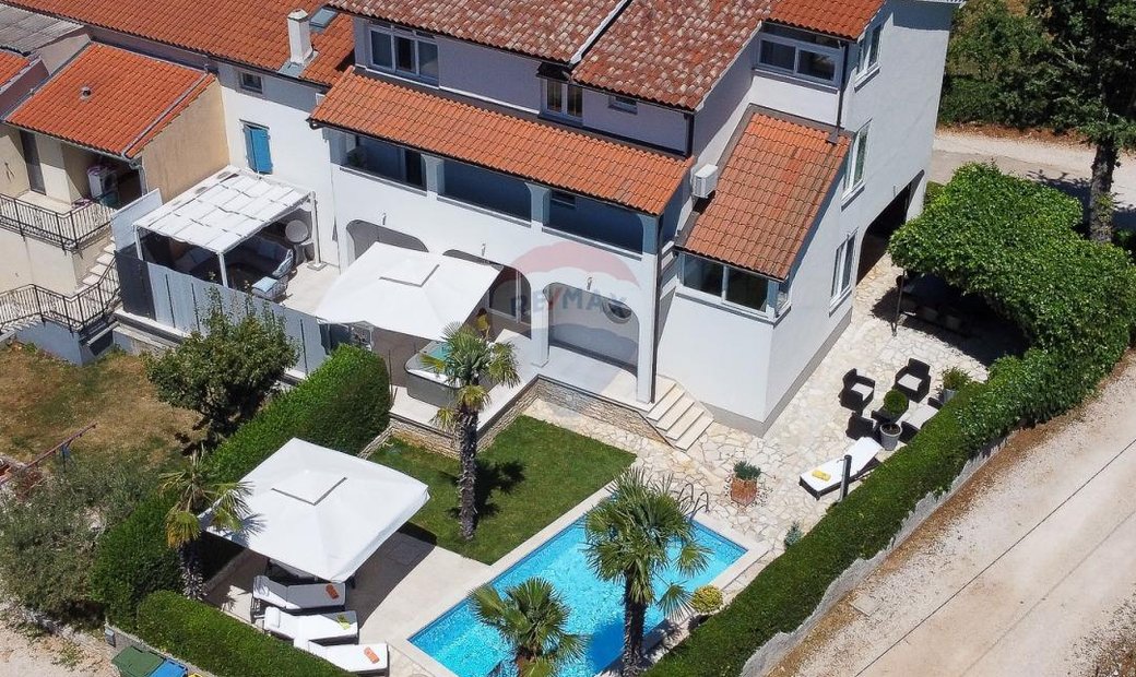 House Sveti Lovreč, 542m2 In Sveti Lovreč, Istria County, Croatia For ...