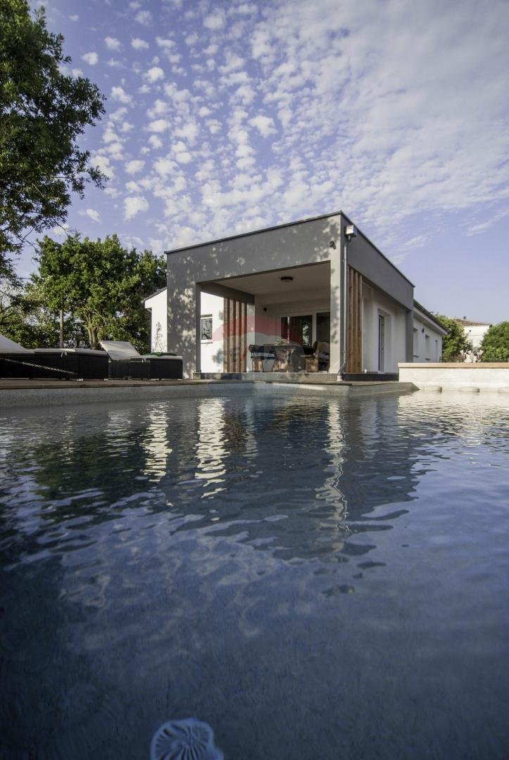 House Okolica Pule, Pula, 208m2 In Pula, Istria County, Croatia For ...