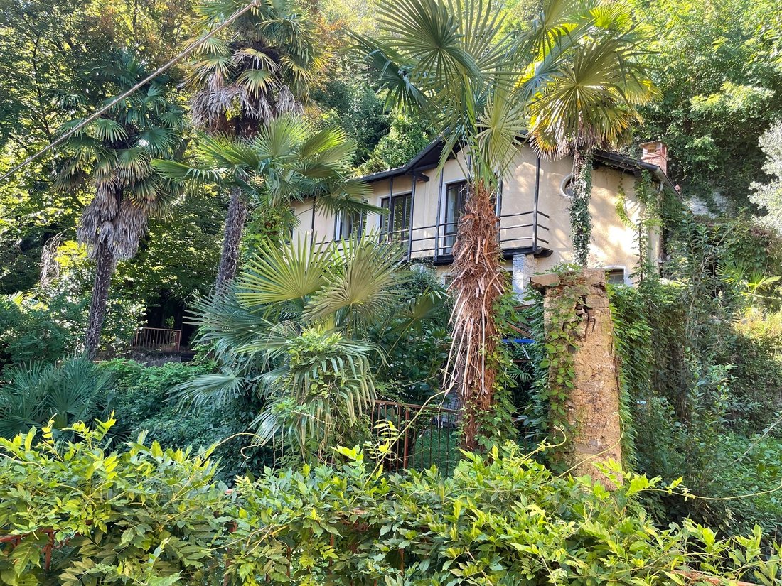 Oggebbio Villa From The 18th Century With Annexe, In Gonte, Piedmont ...