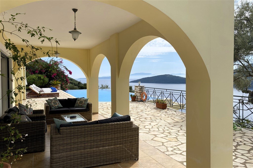 Poros Beach View Villa In Greece For Sale (13385634)