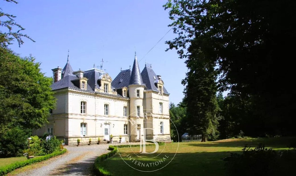 At The Gates Of Rennes 19th Century Castle 450 In Rennes, Brittany ...