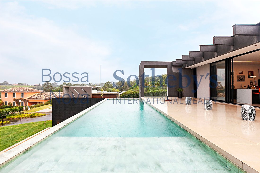 House In An Exclusive Gated In Portal Do éden, State Of São Paulo ...
