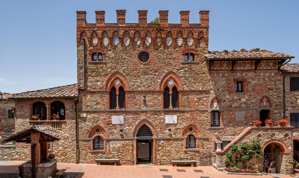 Xii Century Fully Furnished Castle In Chianti, In Montebenichi, Tuscany ...
