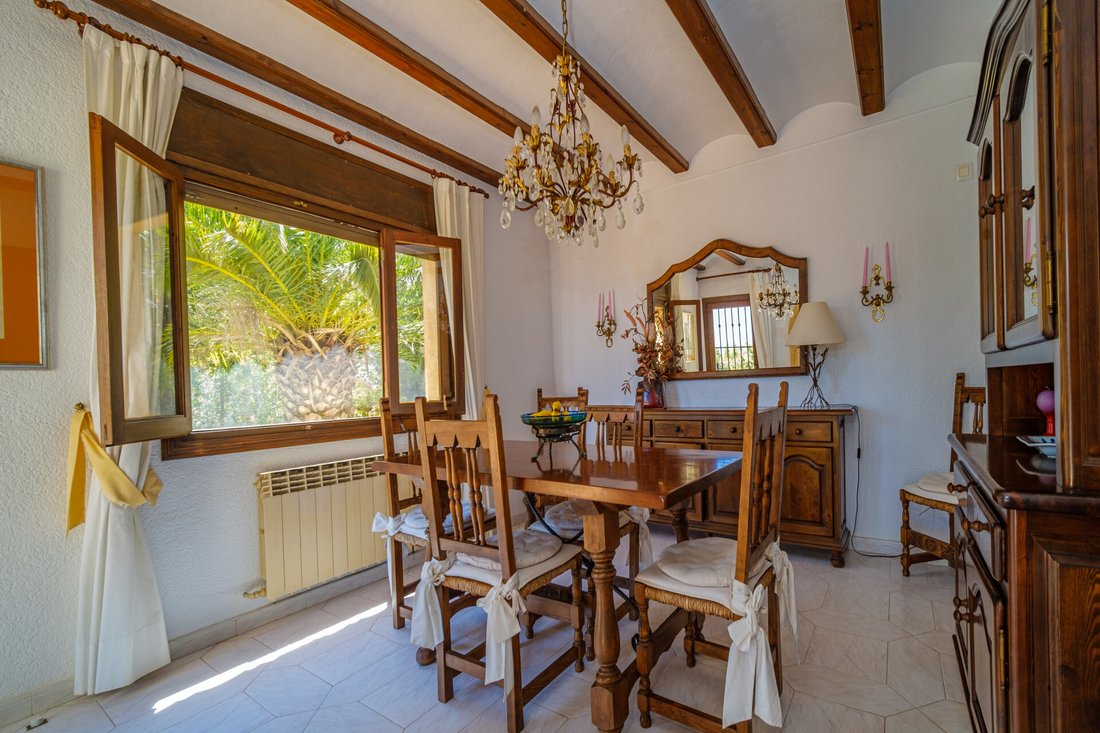 Lovely Chalet In Fantastic Location In Xàbia, Valencian Community ...