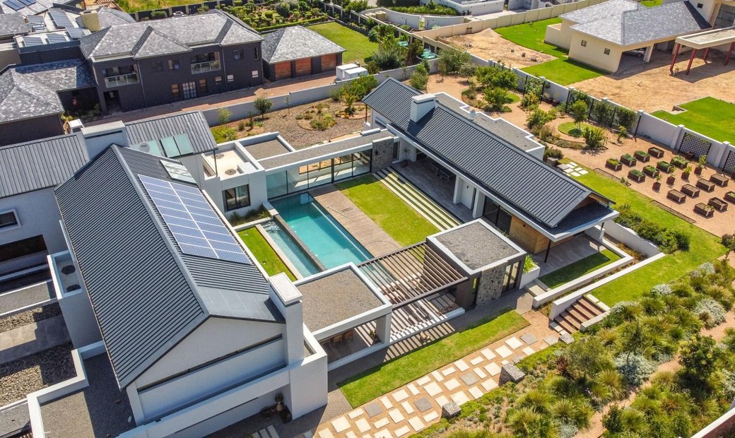 Dream Home In Blue Hills Equestrian Estate In Midrand, Gauteng, South ...