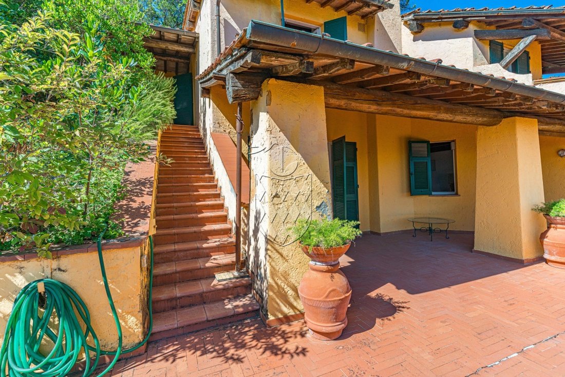 Villa Ameglia In Bocca Di Magra La Ferrara, Liguria, Italy For Sale ...