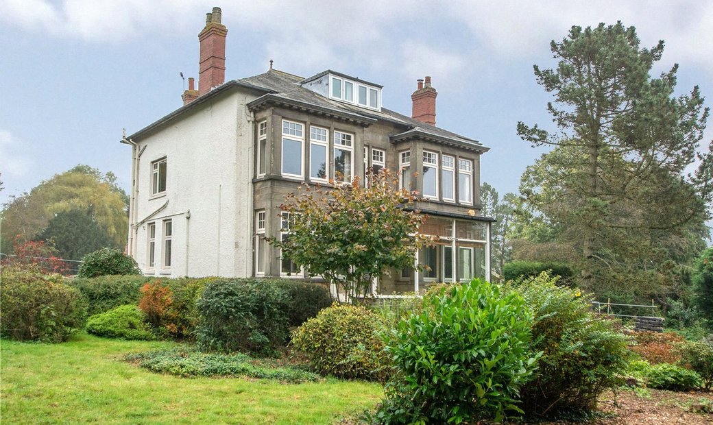 Casa Independiente De 4 Dormitorios En En Shadwell, Inglaterra, Reino ...