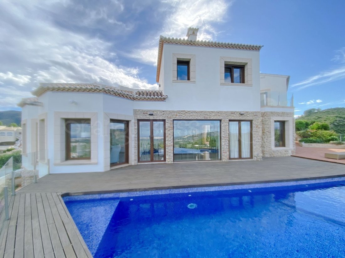 Ador Villa In Ador, Valencian Community, Spain For Sale (13422230)