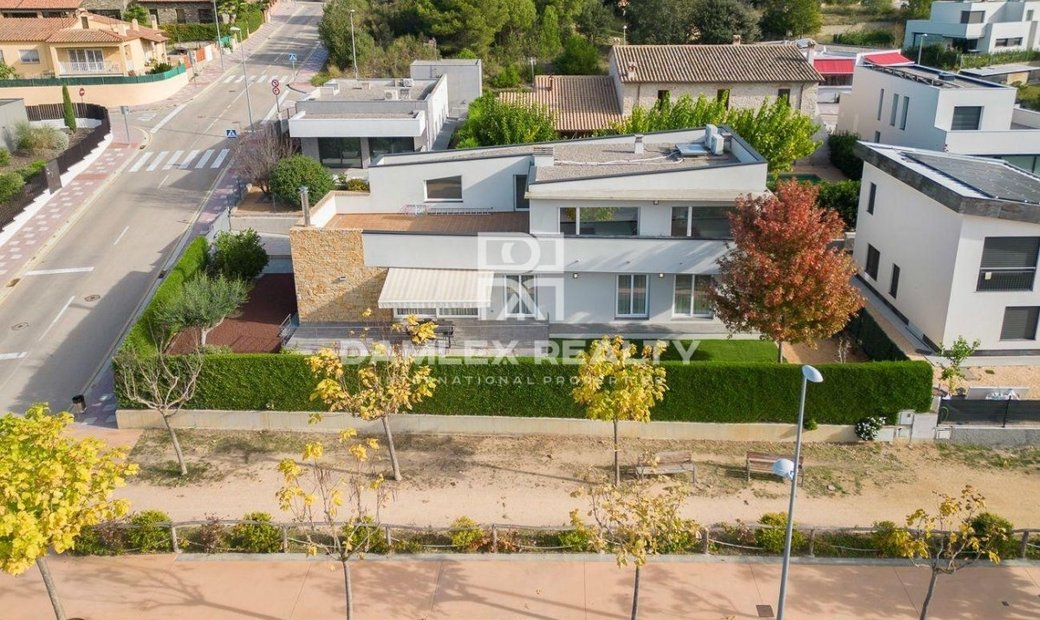 Modern Design A Label Villa Near The In Santa Cristina D'aro, Catalonia ...