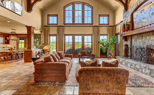 Luxury farm ranches for sale in United States | JamesEdition