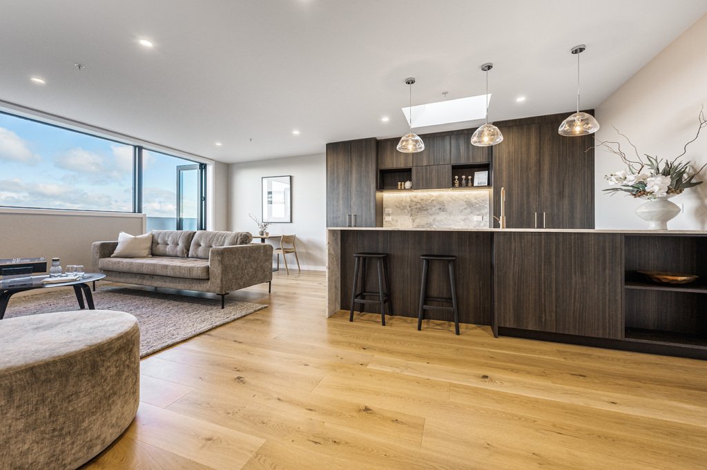 The Ridge Is Set Back From The Street In A In Auckland, Auckland, New ...