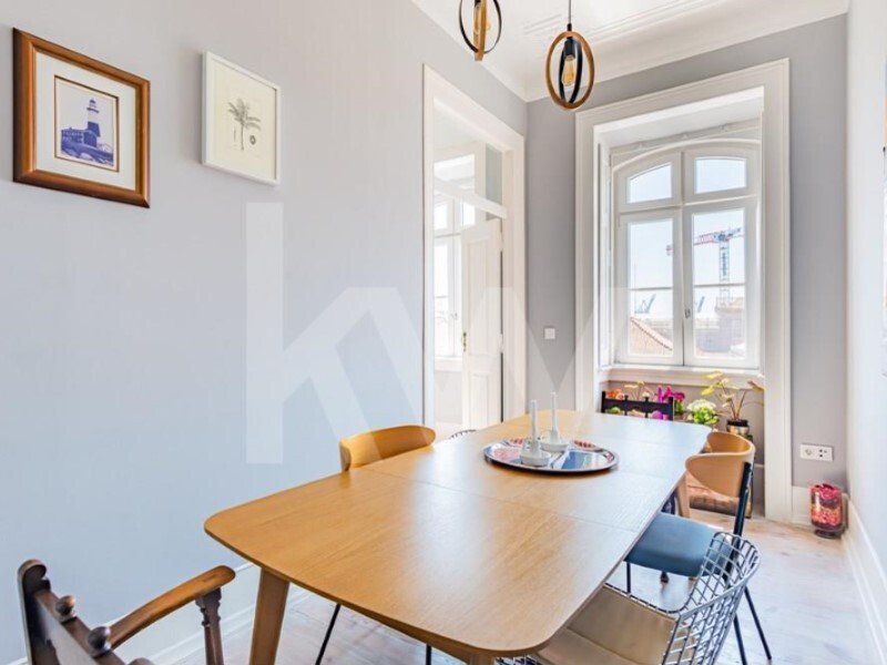 4 Bedroom Apartment With 178m2 And Parking In In Lisbon, Lisbon ...