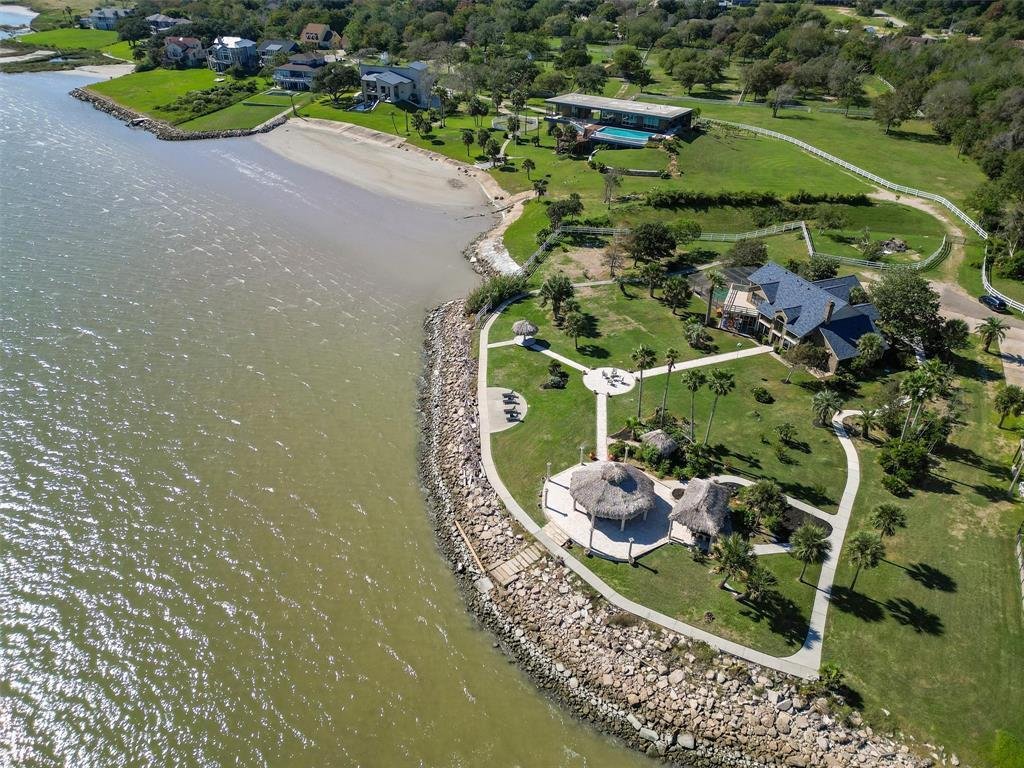 3 Bedrooms Single Family Detached In Seabrook, Texas, United States For ...