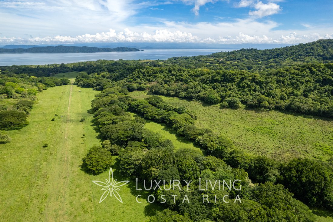 20374 Finca Rodeada De Playa In Lepanto, Puntarenas Province, Costa ...