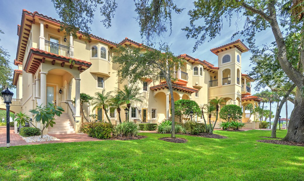 Port Orange En Port Orange, Florida, Estados Unidos En Venta (13481367)