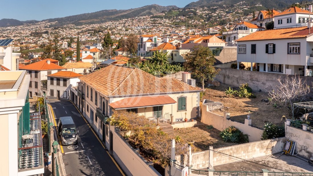 4 Bedroom Villa In Santa Maria Maior, Funchal, In Funchal, Madeira ...