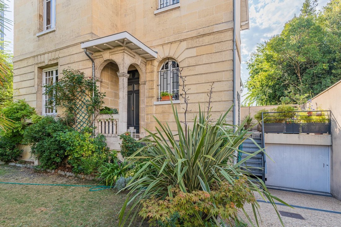 Bordeaux House In Bordeaux, Nouvelle Aquitaine, France For Sale (13494595)