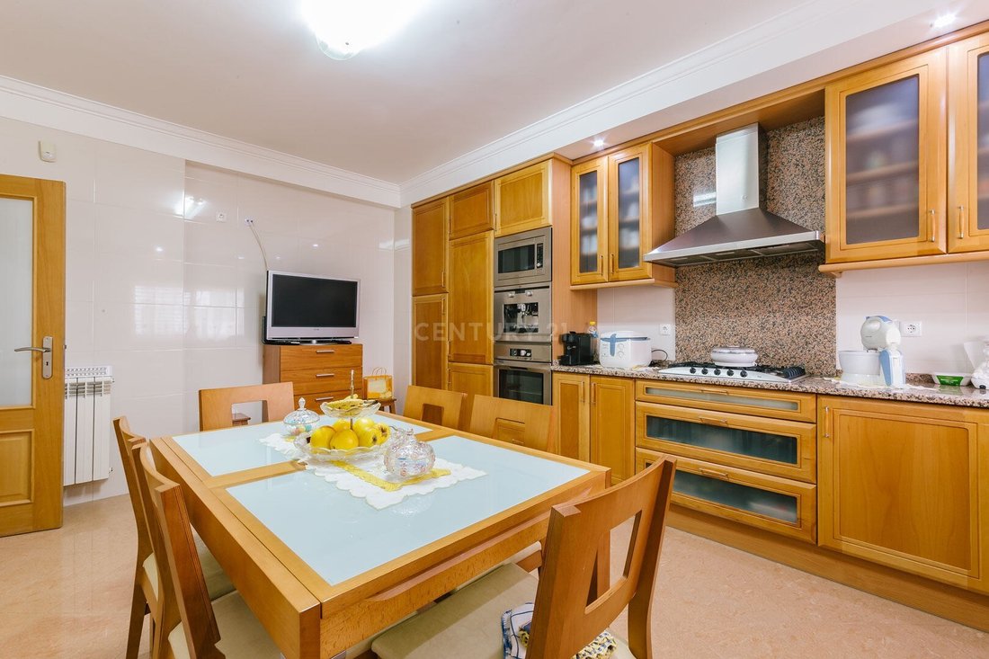 Villa Vila Franca De Xira Portugal In Forte Da Casa, Lisbon, Portugal ...