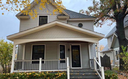 Luxury homes for sale in Garfield Township, Michigan | JamesEdition