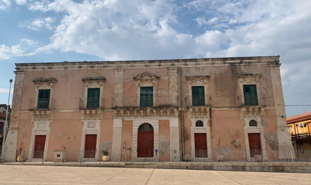Modica Palace In Ispica, Sicily, Italy For Sale (13529538)