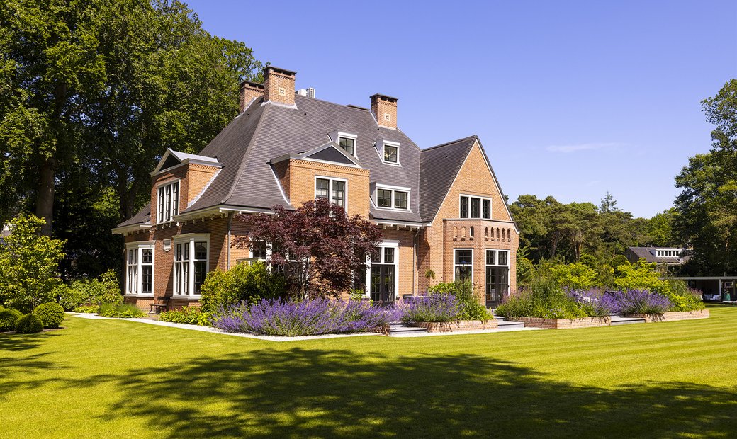 Flevolaan In Huizen, North Holland, Netherlands For Sale (12657763)