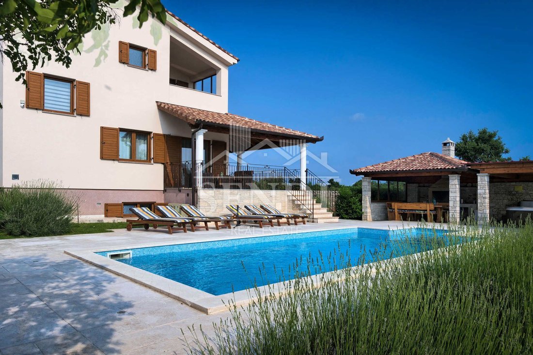 House Svetvinčenat, 290m2 In Svetvinčenat, Istria County, Croatia For ...