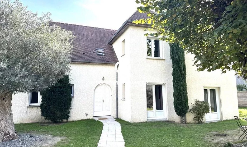 Le Vésinet House In Le Vésinet, île De France, France For Sale (13532766)
