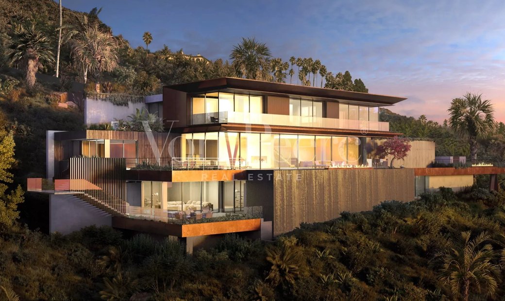 Sublime Contemporary House On The In Los Angeles, California, United ...