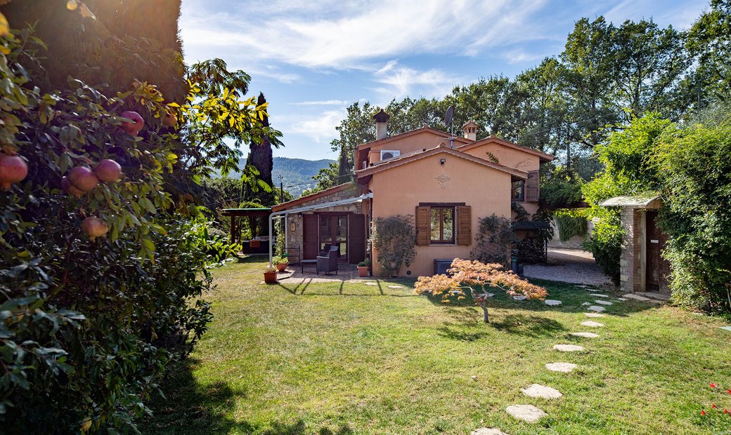 Cozy Farmhouse In A Panoramic In Monte Castello Di Vibio, Umbria, Italy ...