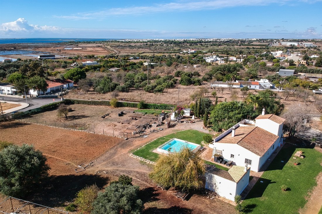Country House, 4 Bedrooms, For Sale In Quelfes, Algarve, Portugal For ...