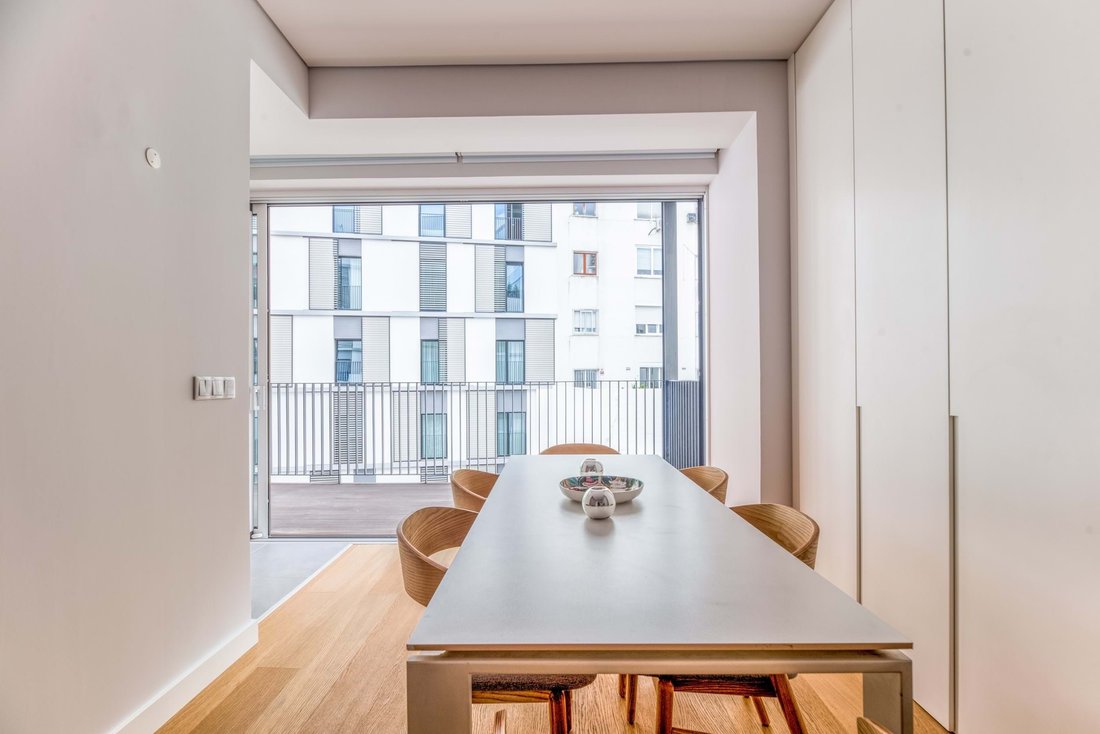 3 Bedroom Apartment In The Prestigious Neighborhood In Lisbon, Lisbon ...