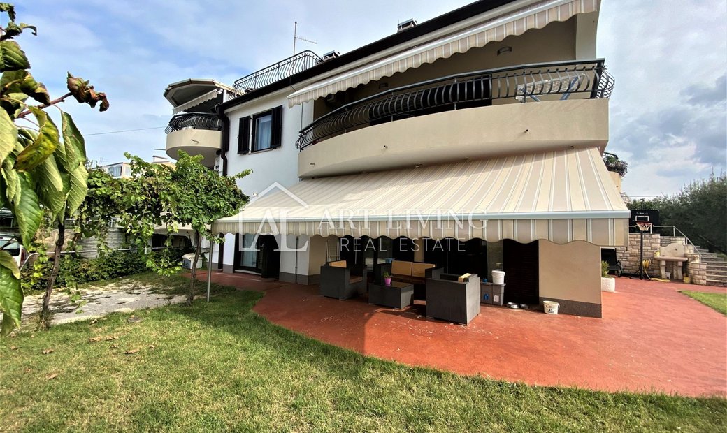 House Umag, 500m2 In Umag, Istria County, Croatia For Sale (13542951)
