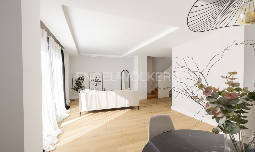 Exclusive Brand New Penthouse In Chamberí In Madrid, Community Of ...