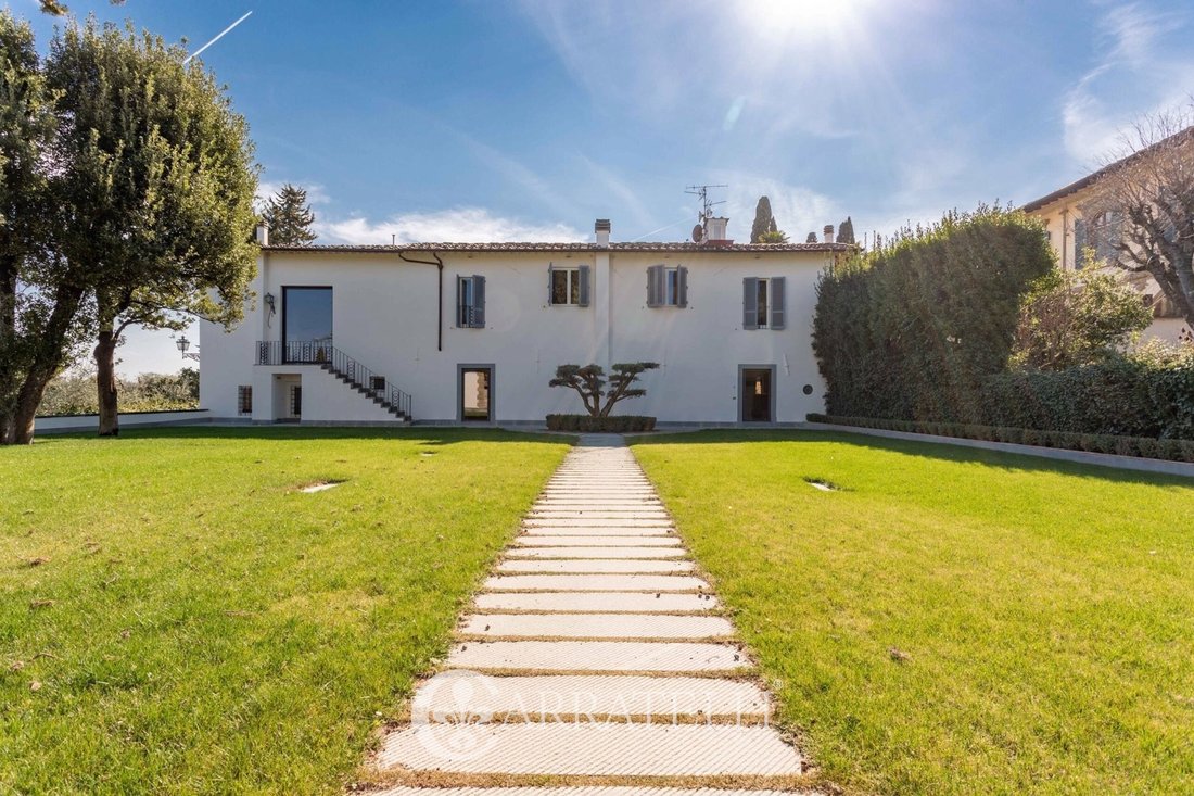 Luxury Renovated Villa In Marignolle Florence In Florence, Tuscany ...
