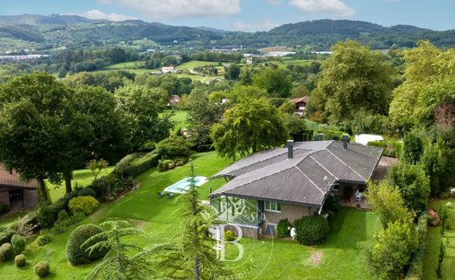 Luxury homes for sale in Irun, Basque Country, Spain | JamesEdition