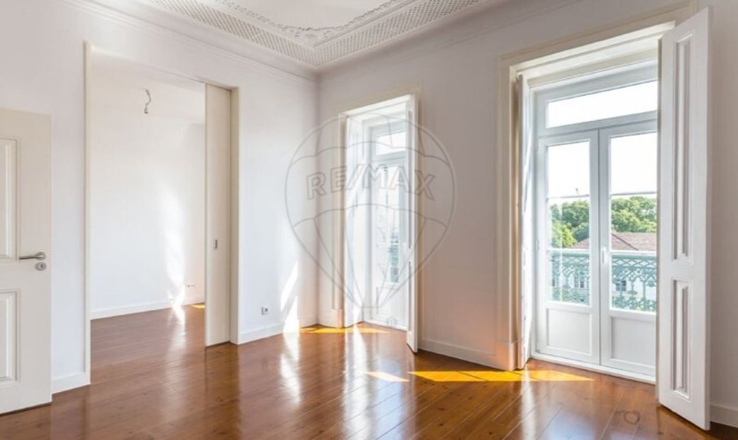 Apartment 4 Bedrooms Sale Lisboa In Lisbon, Lisbon, Portugal For Sale ...